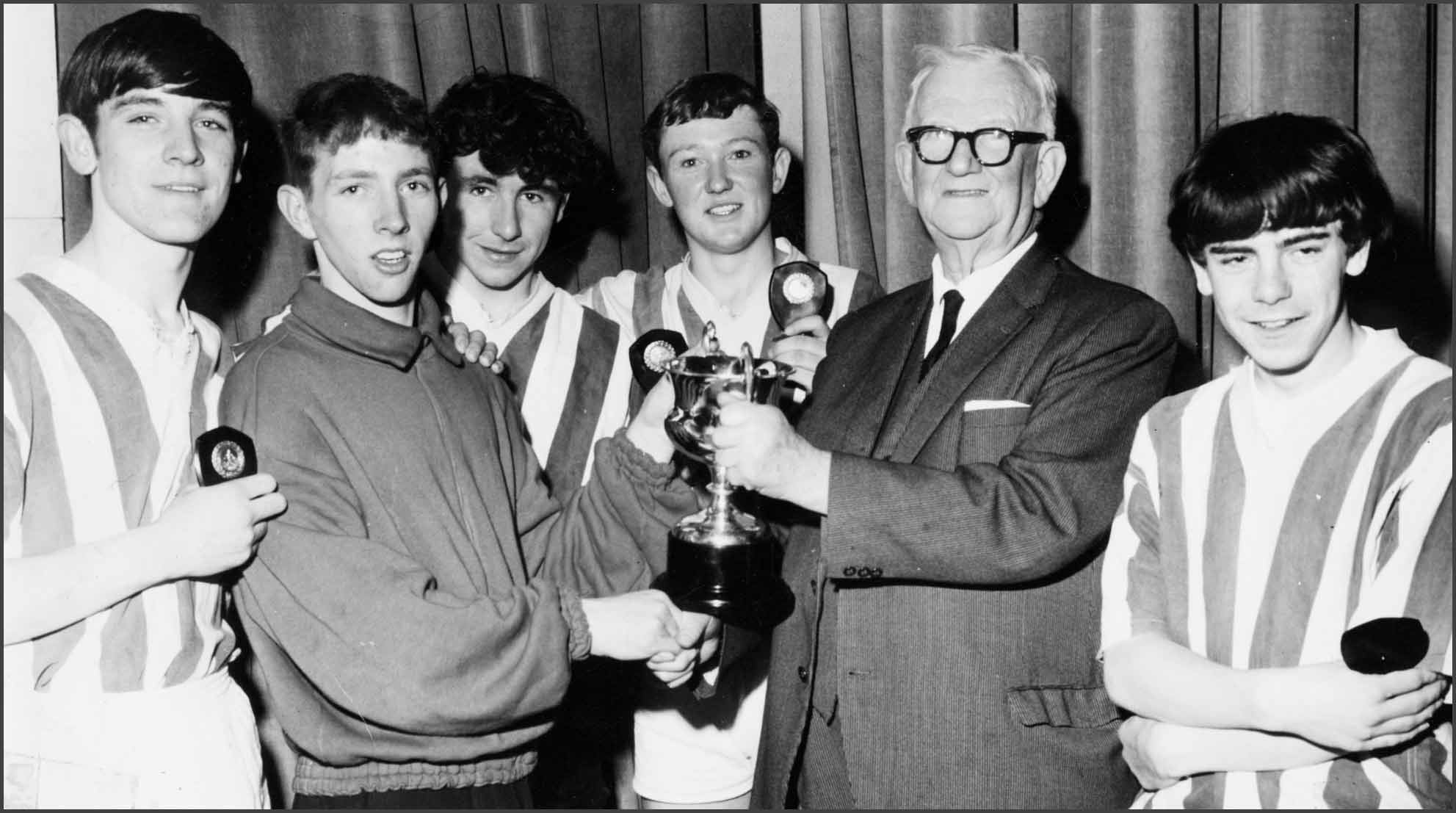 Borough United Youth - the 60's era - soccerscrapbook