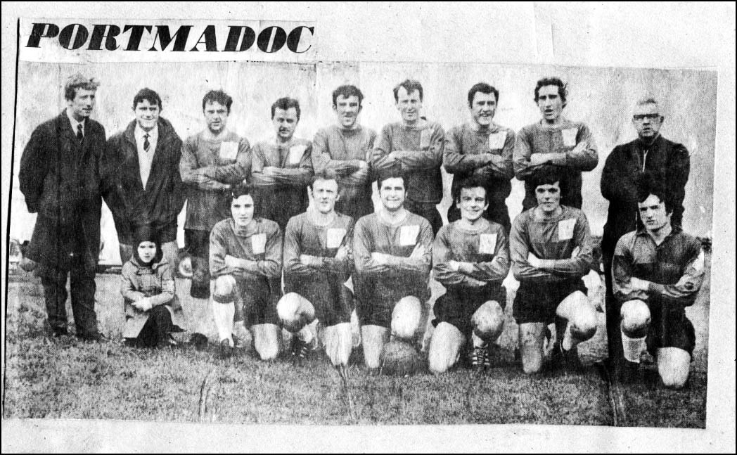 Gerry Pierce player - goalkeeper - soccerscrapbook